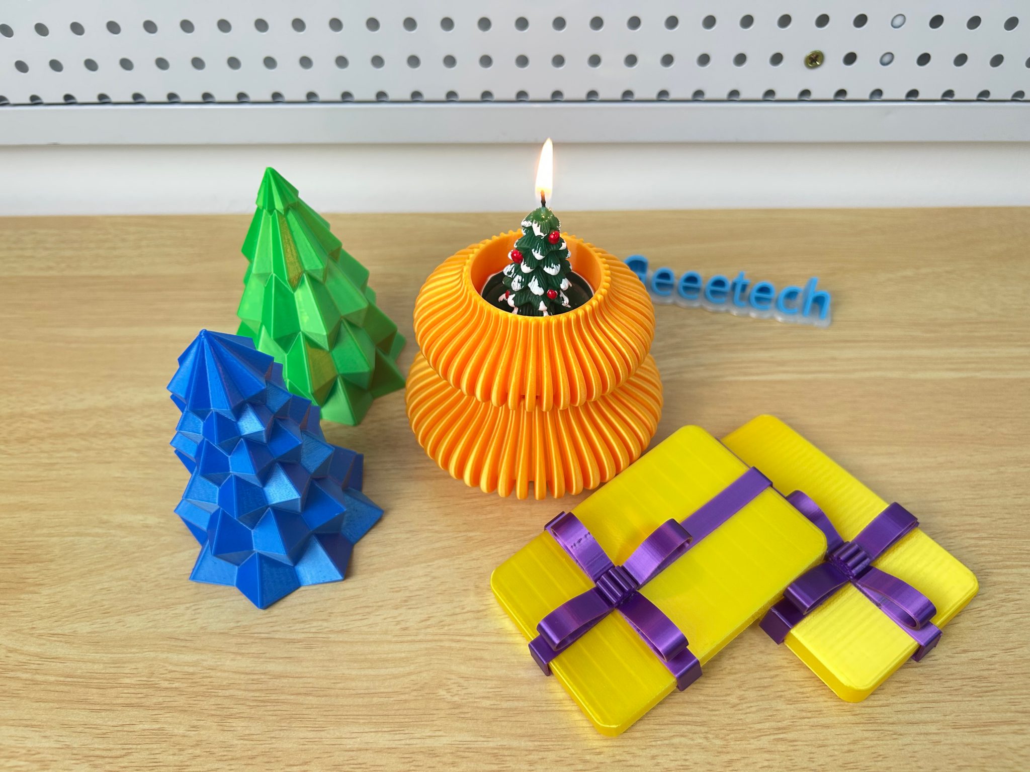 3D Printing Decorations for Celebrating Christmas | Geeetech